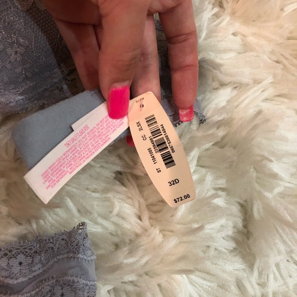 Victoria's Secret | Intimates & Sleepwear | Gray Victorias Secret Bra ...